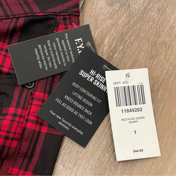 Hot Topic | Pants & Jumpsuits | Hot Topic Highrise Super Skinny Plaid ...